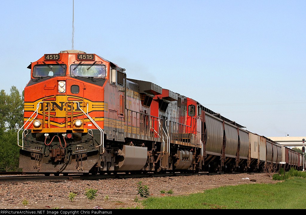 BNSF 4515